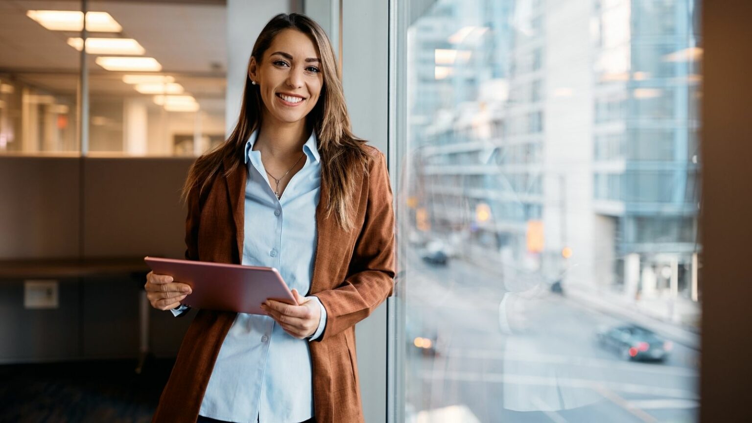 26 Canadian Women Breaking Barriers and Leading the Future - Trendonomist