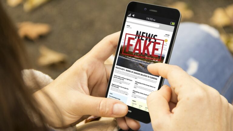 18 Disturbing Trends in Social Media That Are Quietly Reshaping Society ...