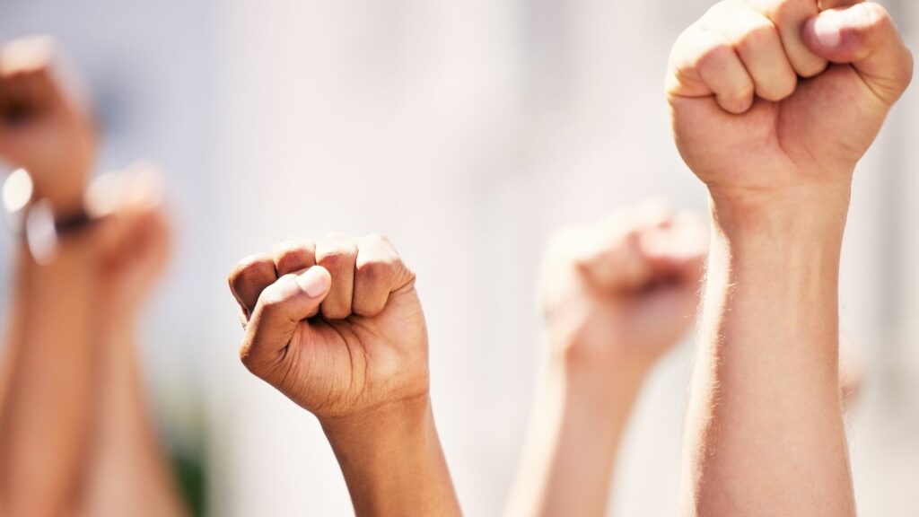 20 Eye-Opening Reasons People Are Opting for Alternative Lifestyles ...