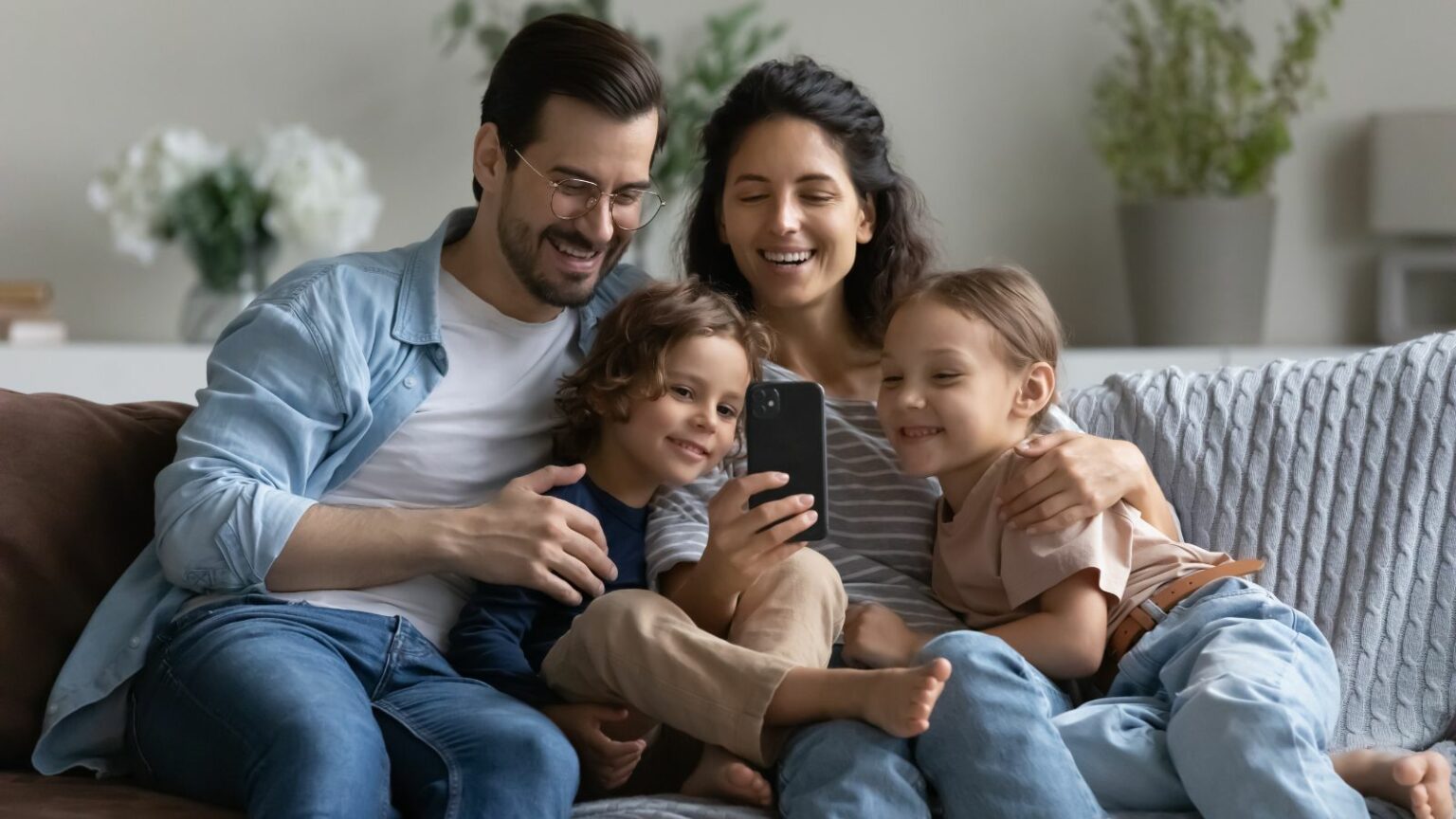 20 Surprising Trends That Are Redefining Family Life - Trendonomist