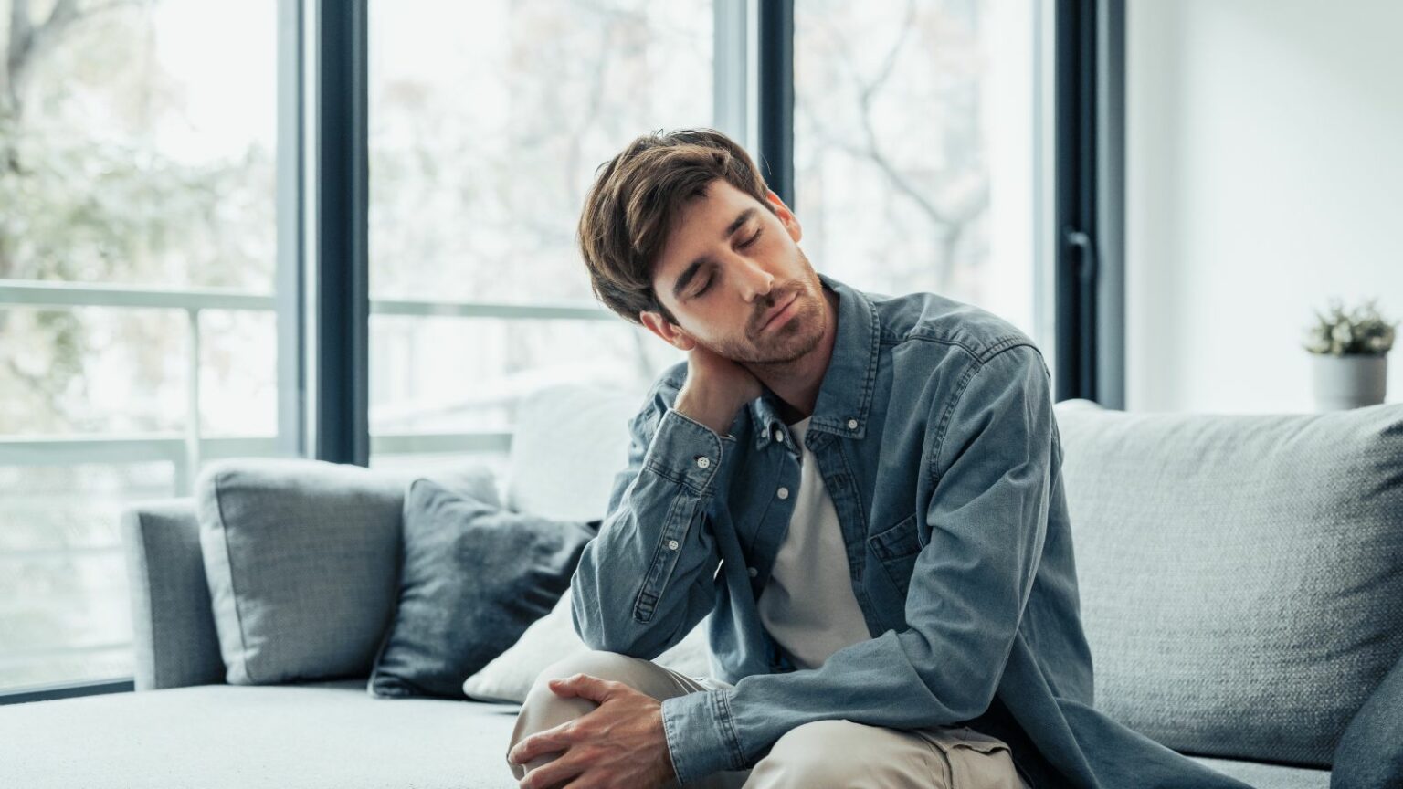 20 Startling Signs Your Health Is Declining Faster Than You Think ...