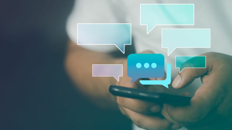 19 Eye-Opening Effects of Social Media on Modern Communication ...