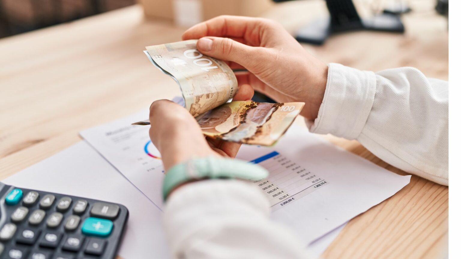 25 Financial Warning Signs Every Canadian Should Watch for in 2025 ...