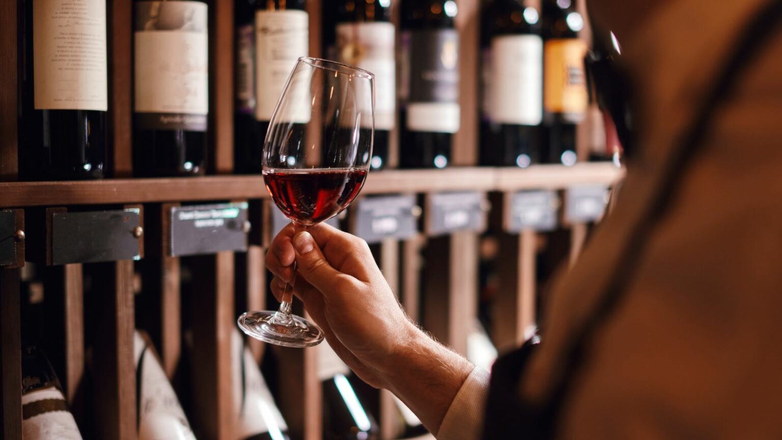 19 Bachelorette Trends Canadians Are Booking This Spring (And the ...