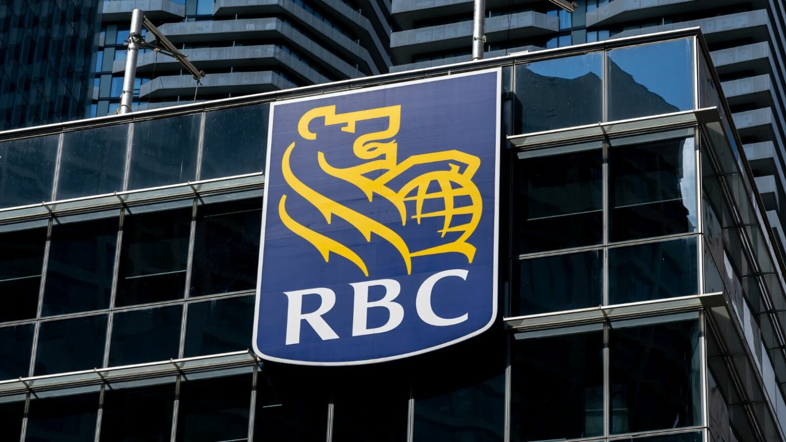 27 Canadian Companies That Are Expanding While U.S. Businesses Are ...