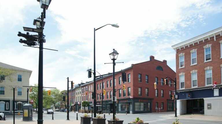 23 Canadian Small Towns Where You Can Actually Afford to Thrive ...