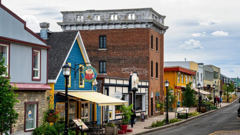 18 Canadian Towns That Could Become Ghost Towns by 2030 - Trendonomist