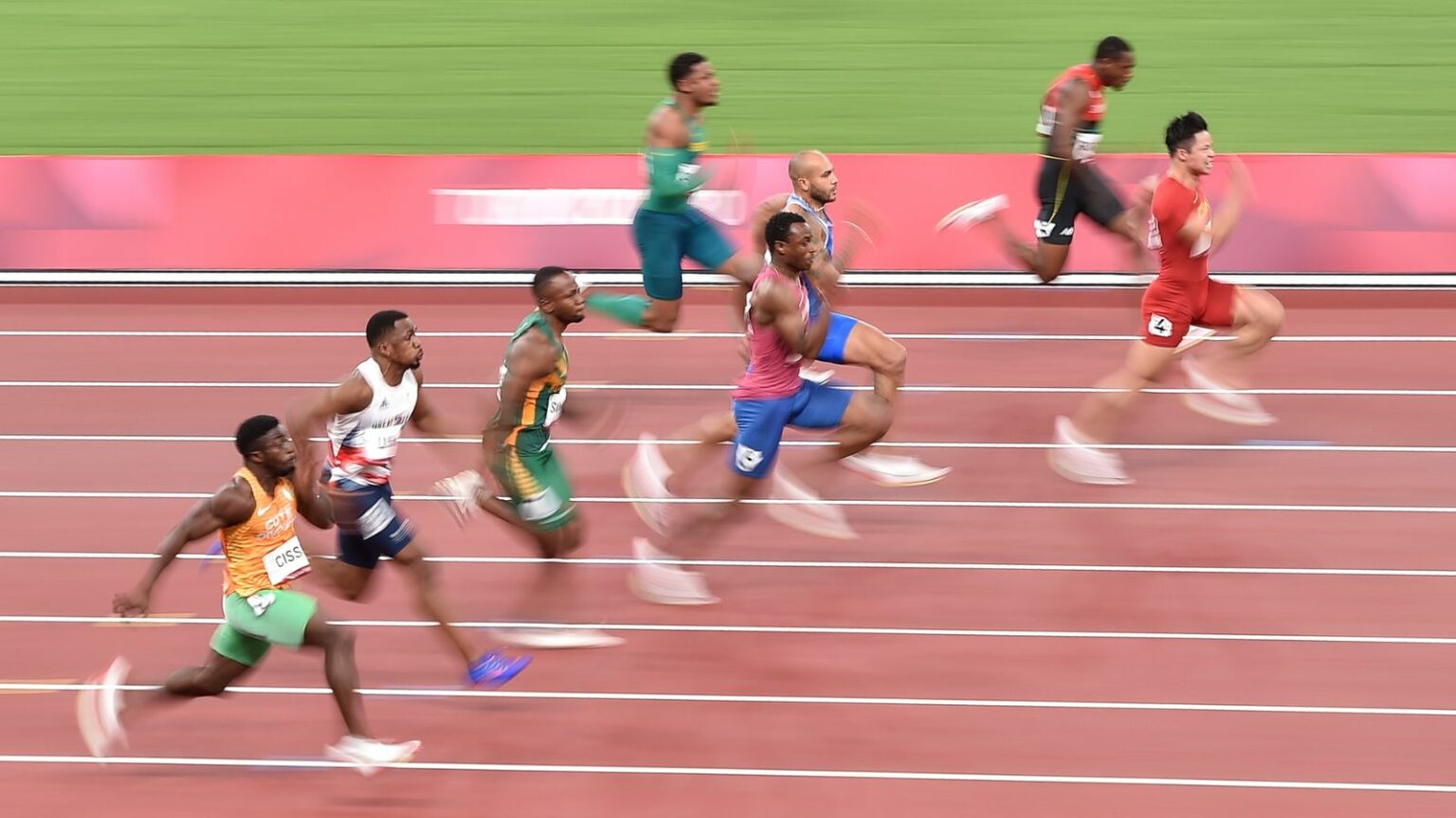 30 Canadian Athletes Inspiring the Next Generation - Trendonomist