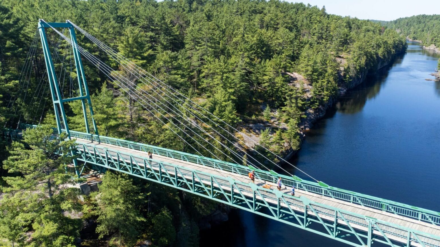 21 Beautiful Natural Wonders in Canada Most Tourists Miss - Trendonomist