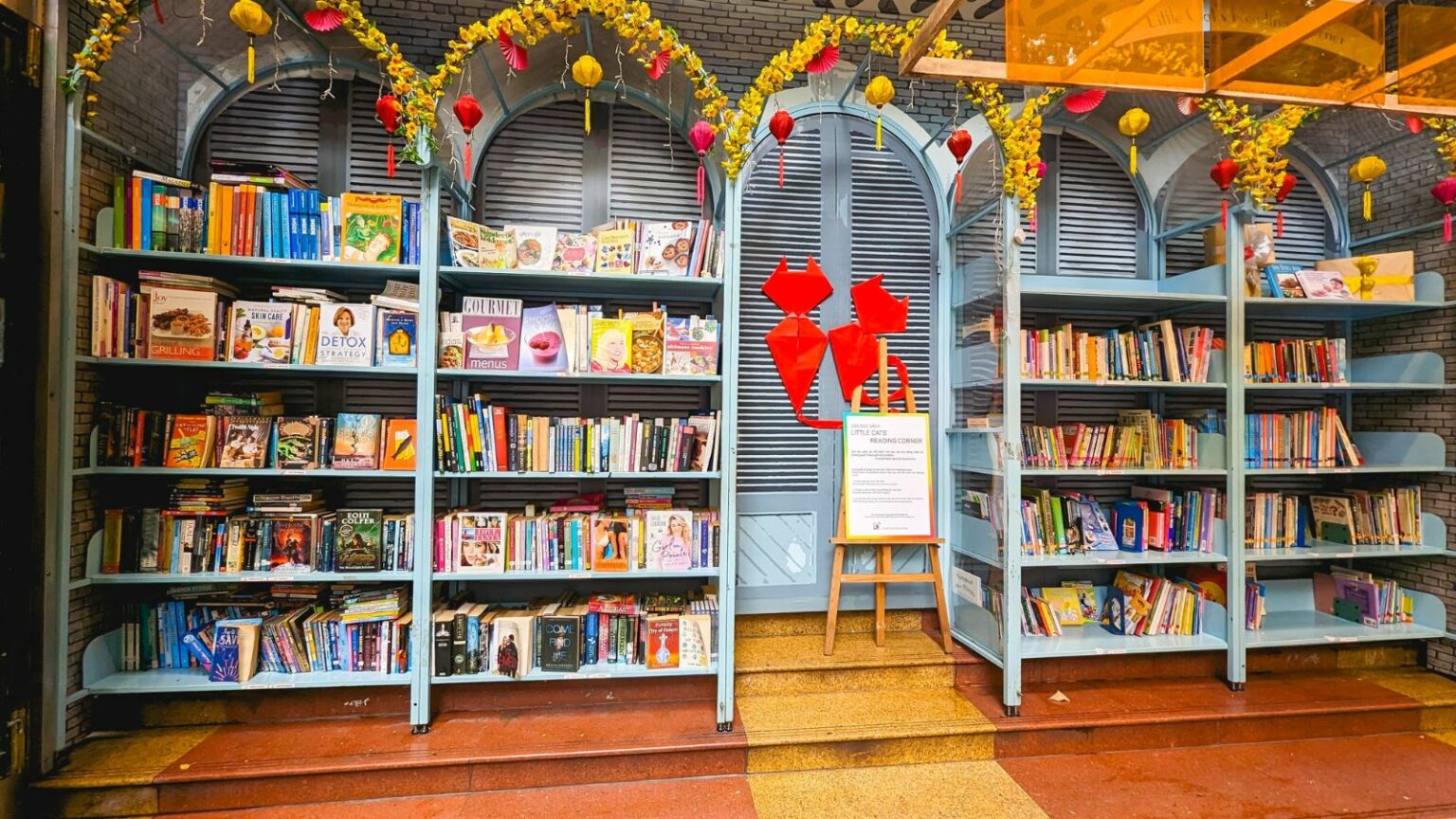 20 Canadian Bookstores That Feel Like Pure Magic - Trendonomist