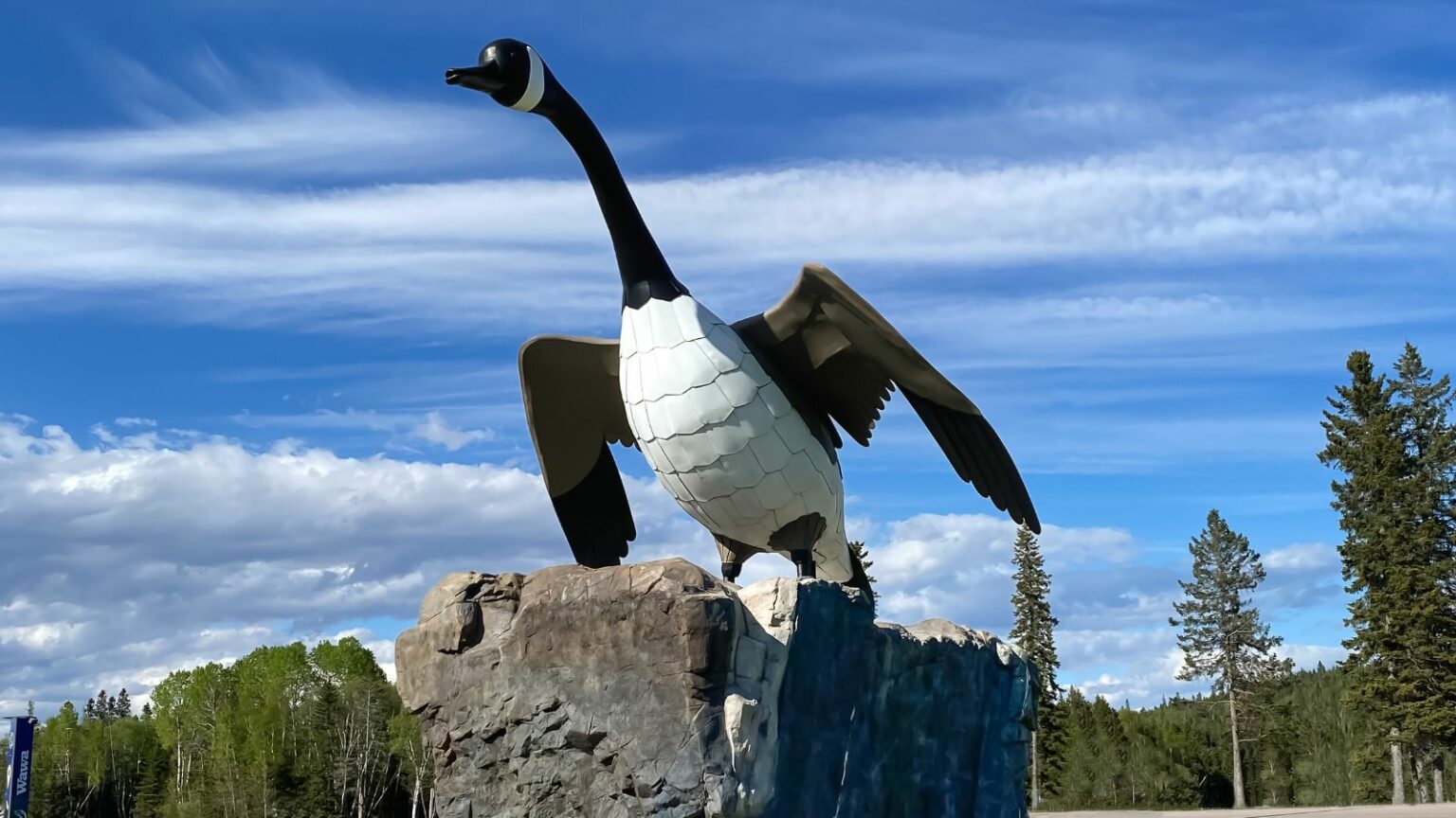 27 Canadian Roadside Stops That Are Worth the Detour - Trendonomist