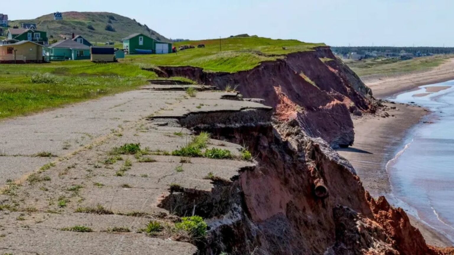 27 Canadian Islands You Can Actually Visit and Fall in Love With ...