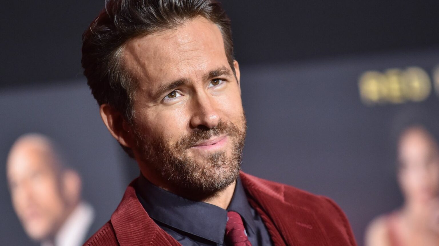 21 Canadian Celebrities Who Changed Their Look in 2026 (Fans Are Split ...