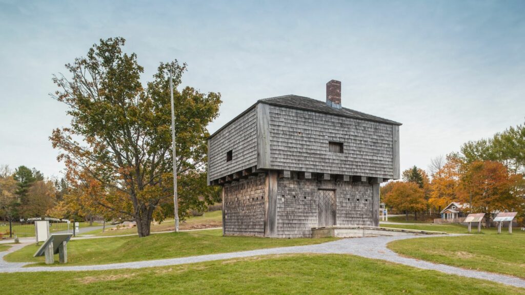 24 Canadian Heritage Sites That Will Leave You in Awe - Trendonomist