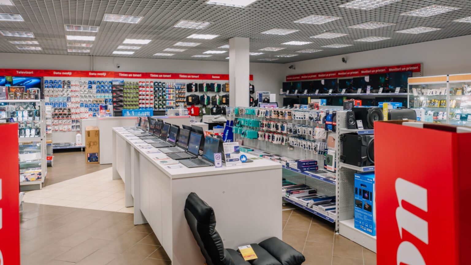 21 Beloved Canadian Stores That Don’t Exist Anymore - Trendonomist