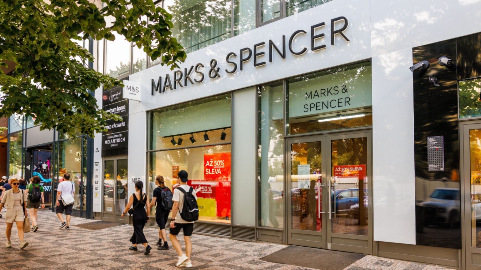 21 Canadian Department Stores That Don’t Exist Anymore - Trendonomist