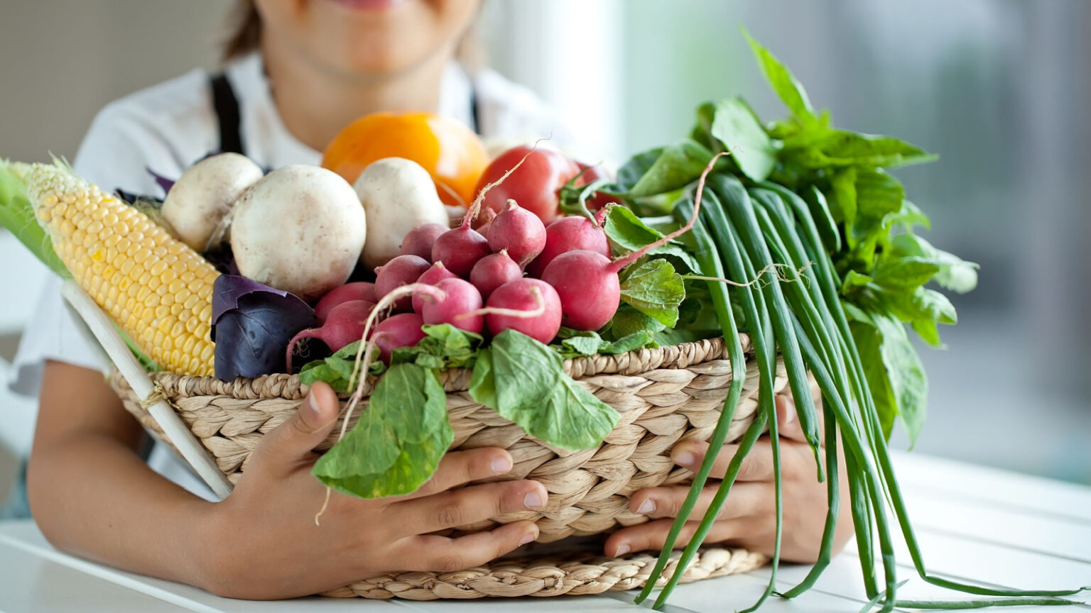 18 Foods You Can't Bring Back into Canada After Your Winter Vacation ...